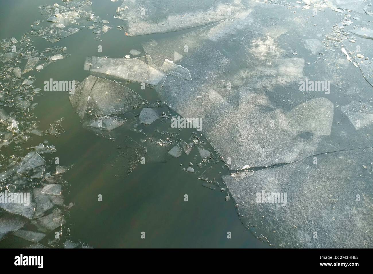 Ice floe warming hi-res stock photography and images - Alamy