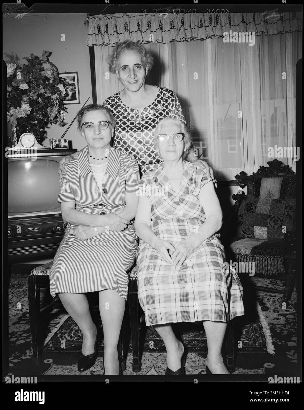 Mrs. Gladys Changelian, sister Nervar, Santough , Families, Spouses ...