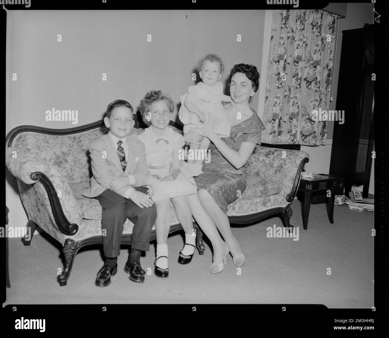 Warren family Black and White Stock Photos & Images - Alamy