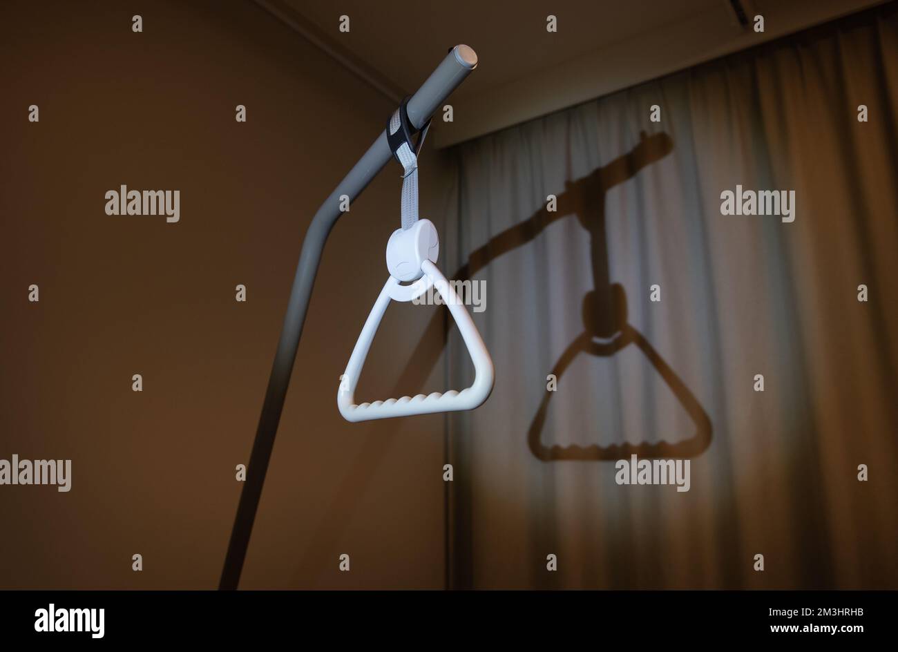 Hospital bed pull-up device Stock Photo - Alamy
