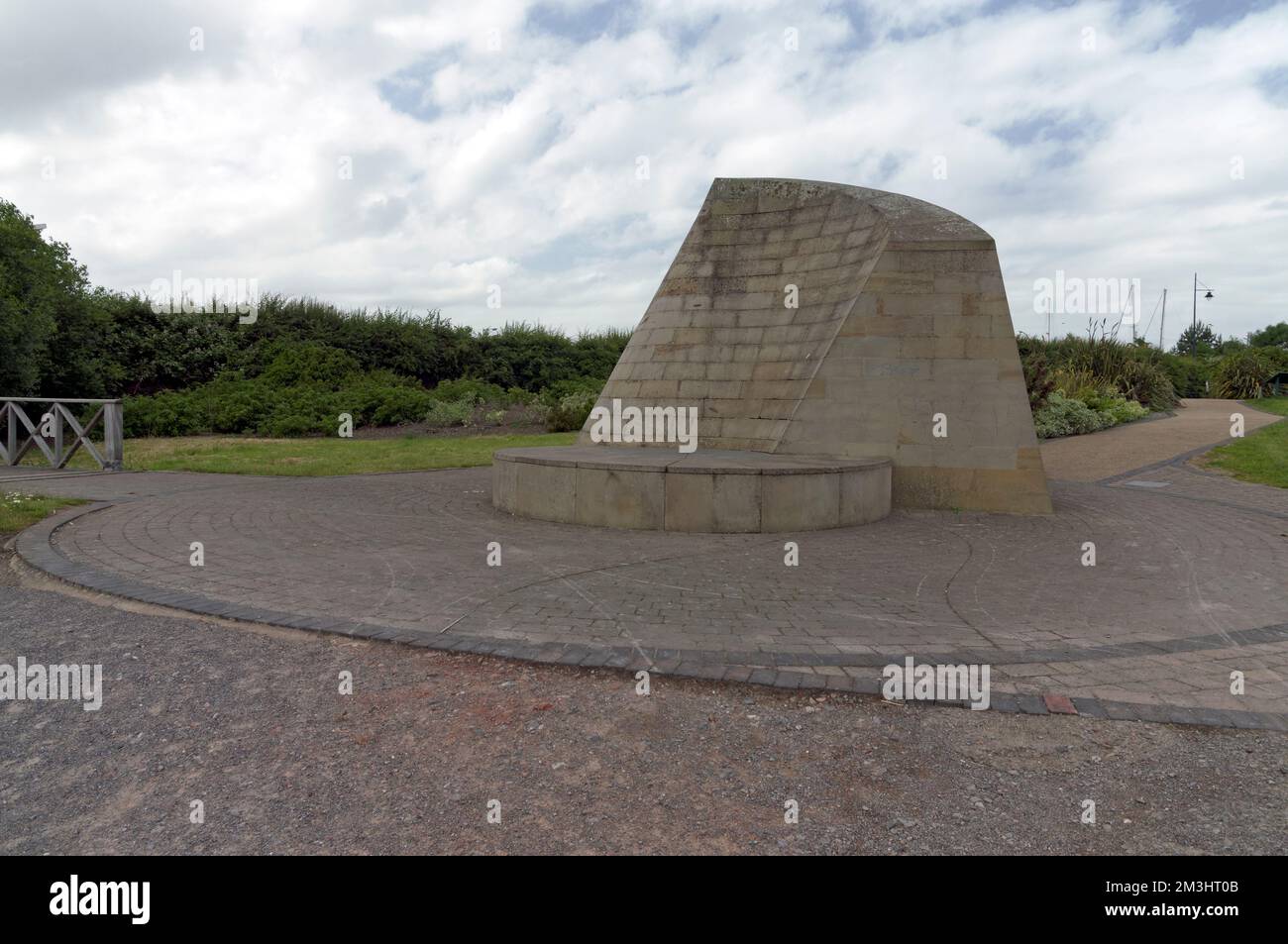 Cadair Idris sculpture / art installation. Cardiff Bay 2022 . Cader ...