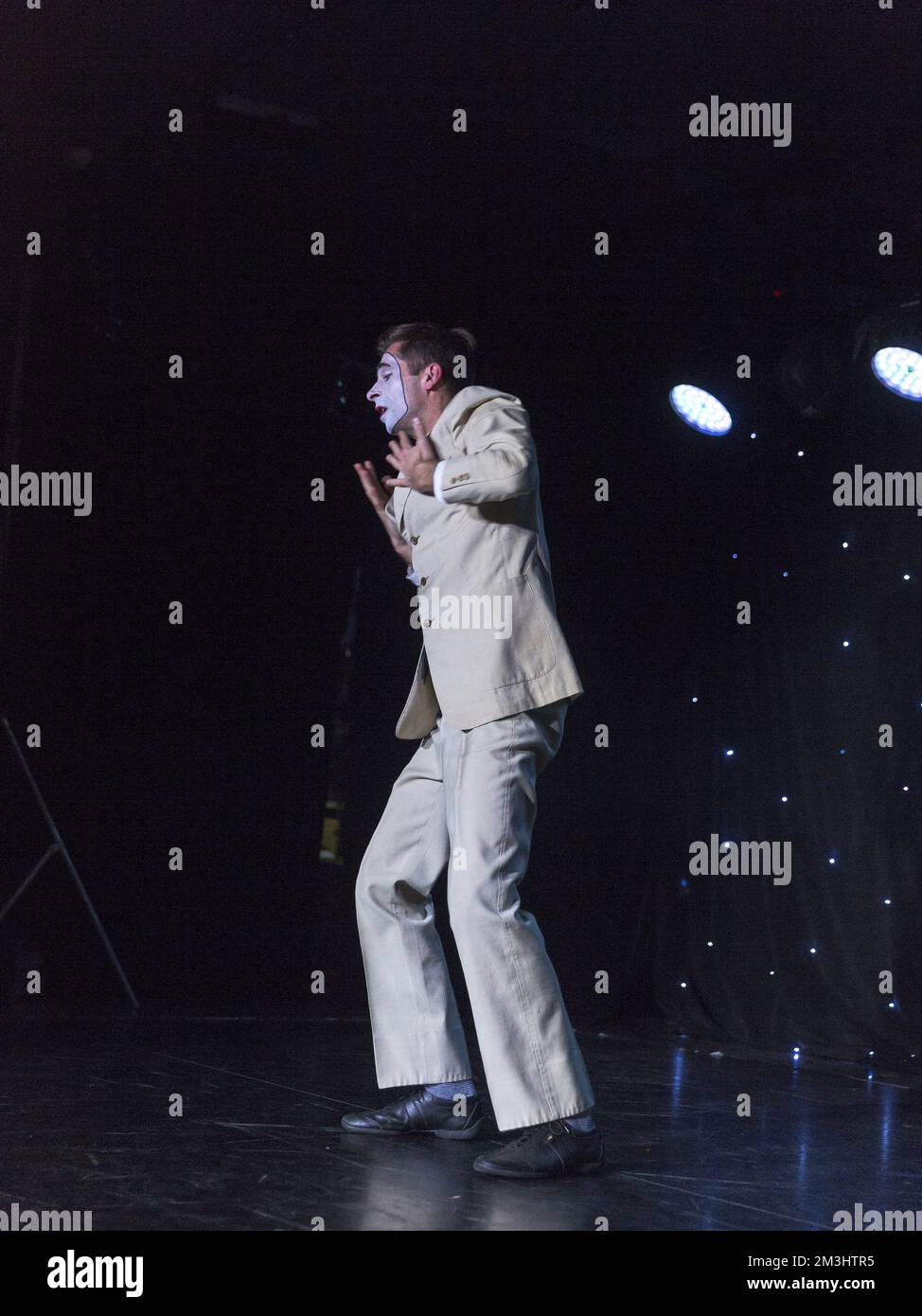 Traditional pantomime performer Stock Photo - Alamy