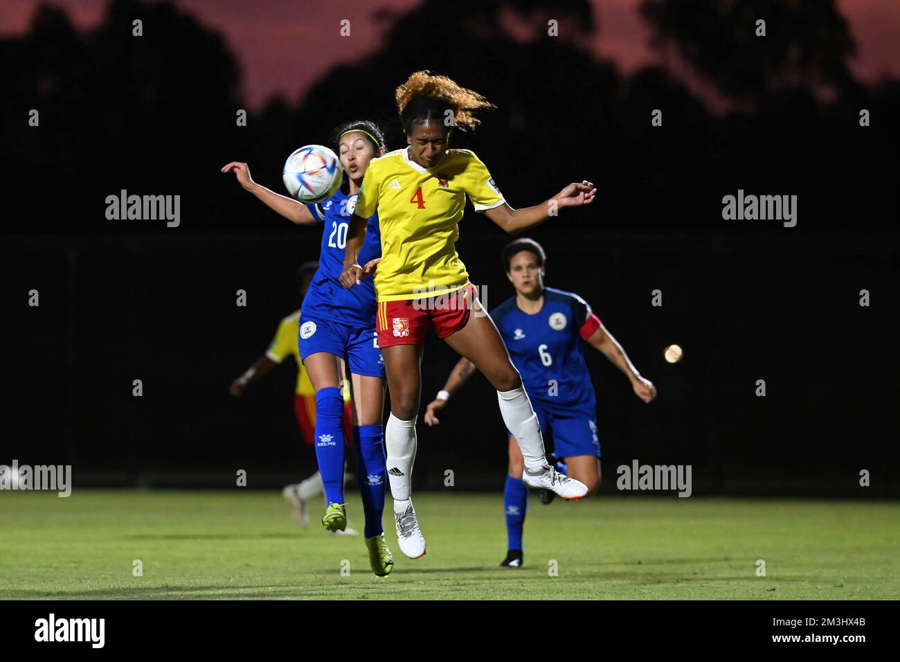 Sydney, Australia. 15th Dec, 2022. Quinley Mirielle Quezada (L) of the ...