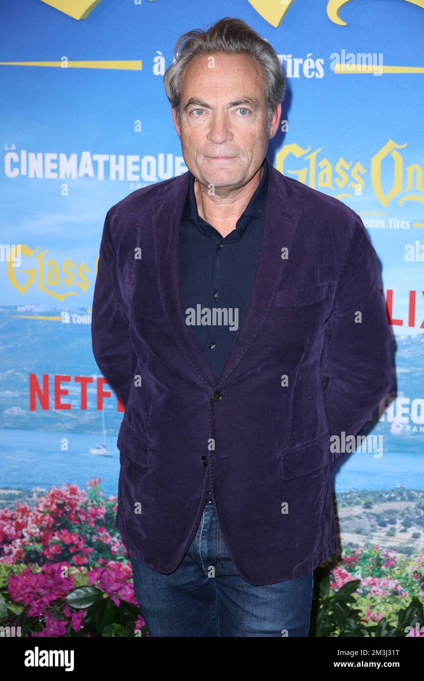 Paris, France. 15th Dec, 2022. Gilles Cohen attend the « Glass Onion ...