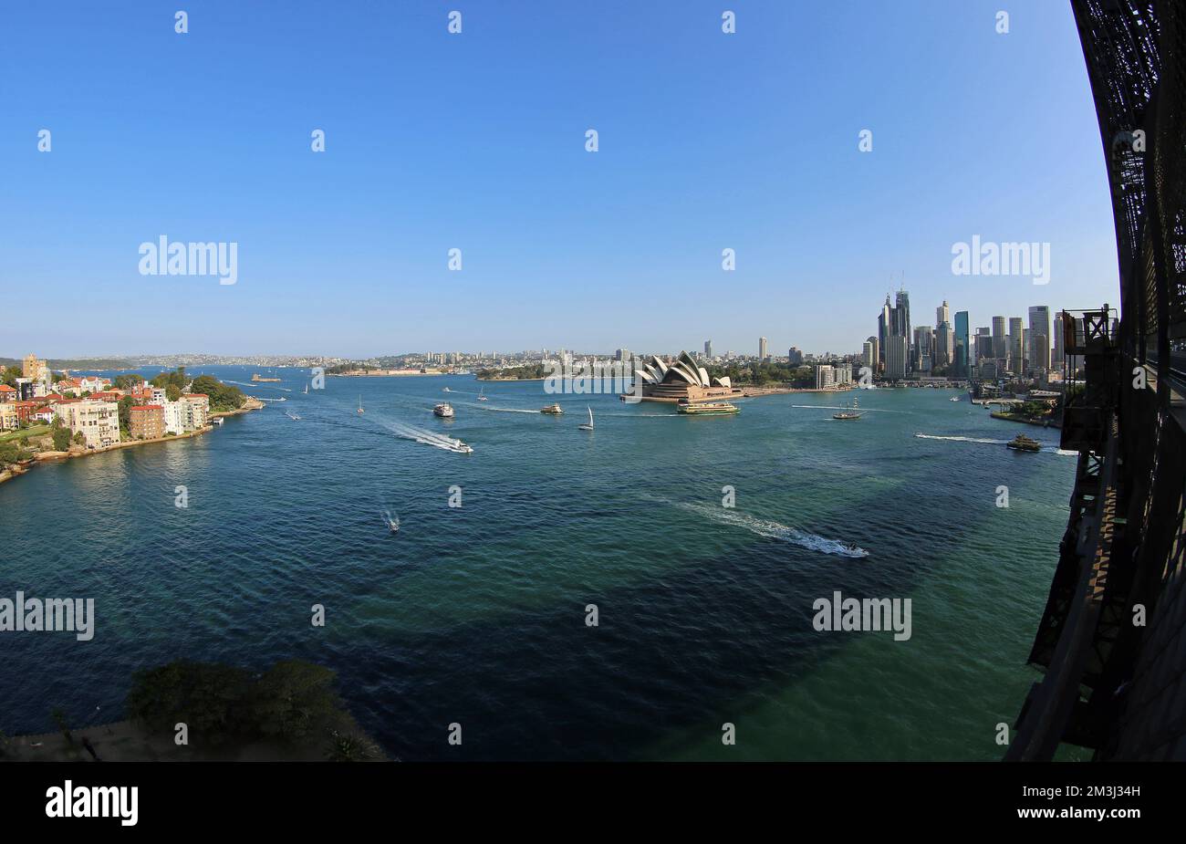 Water traffic in Circular Quay - Sydney, Australia Stock Photo - Alamy