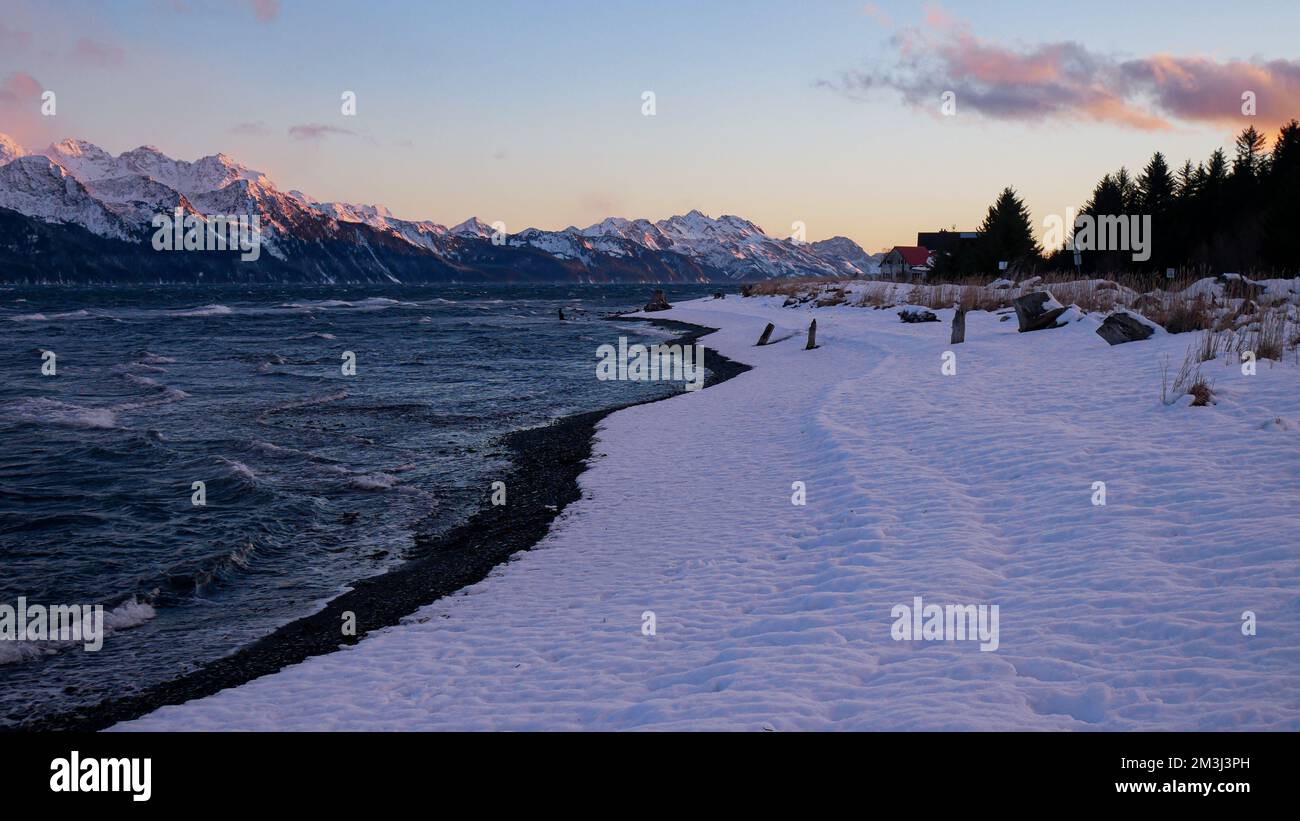 Alaska beach hi-res stock photography and images - Alamy