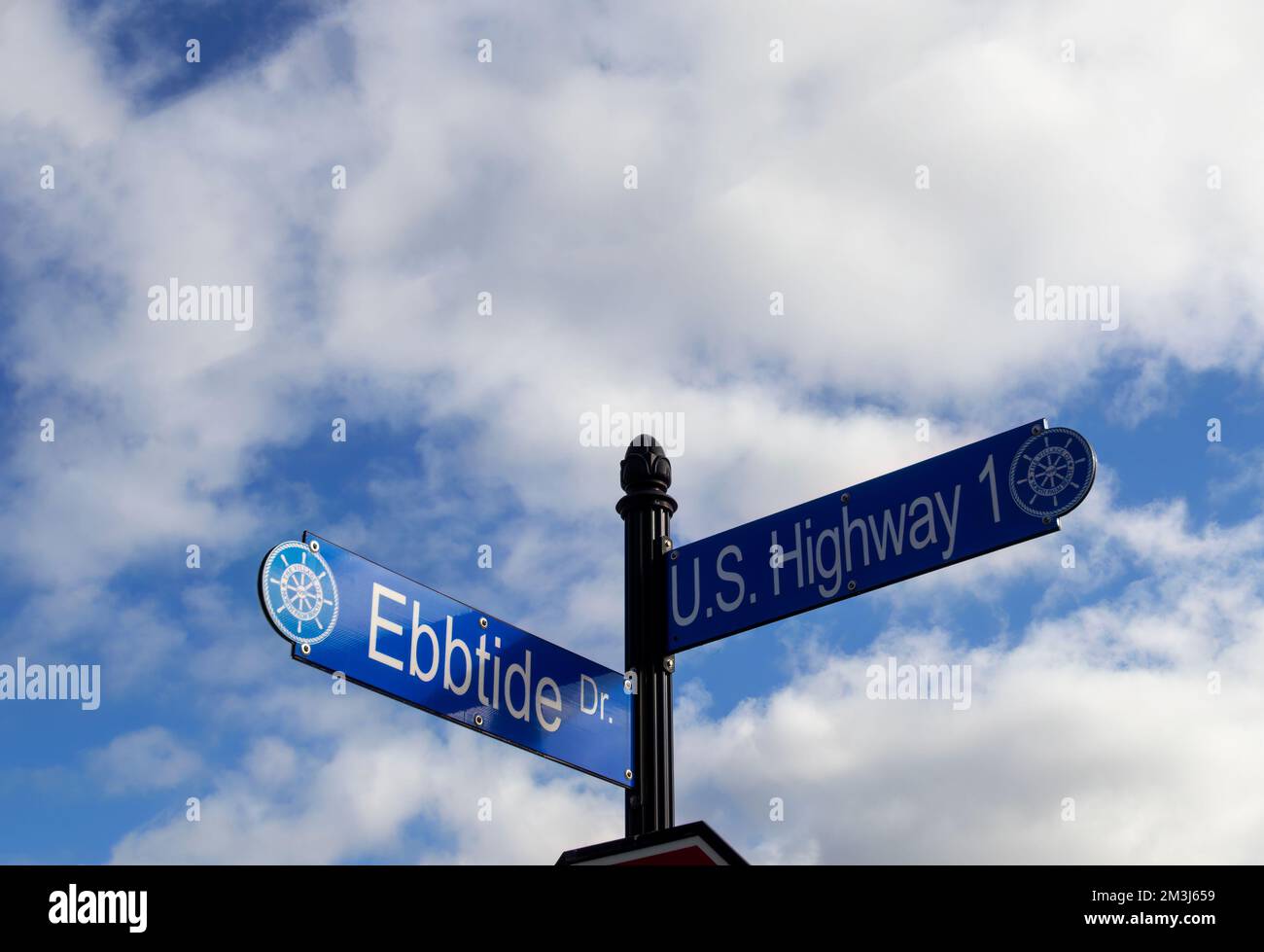 Us highway 1 north sign hi-res stock photography and images - Alamy