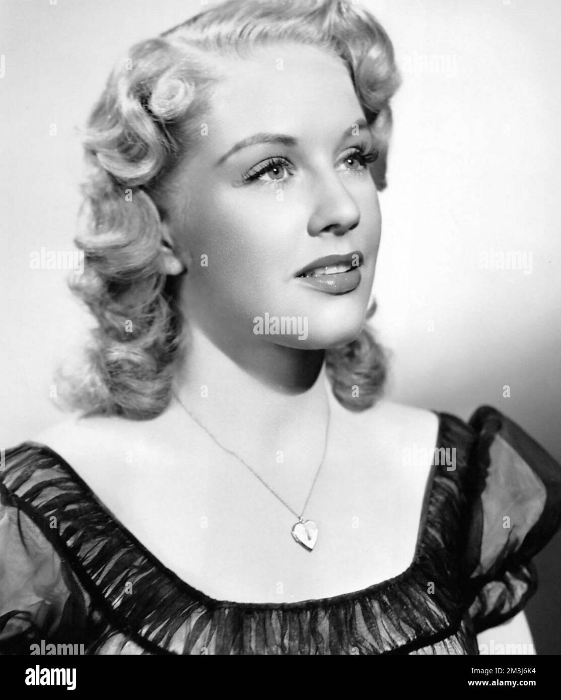 DOROTHY PATRICK (1921-1987) Canadian-American film actress about 1945 ...