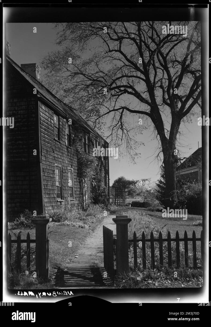 Newbury, Mass. , Architecture, Dwellings. Samuel Chamberlain Photograph ...