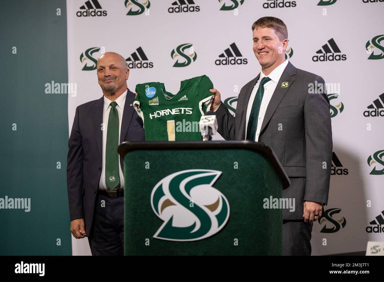 Sacramento state university hornets football hi-res stock photography ...