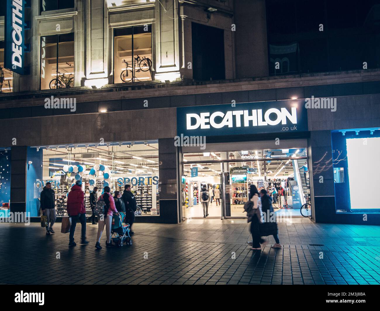 Decathlon sports stores hi-res stock photography and images - Alamy