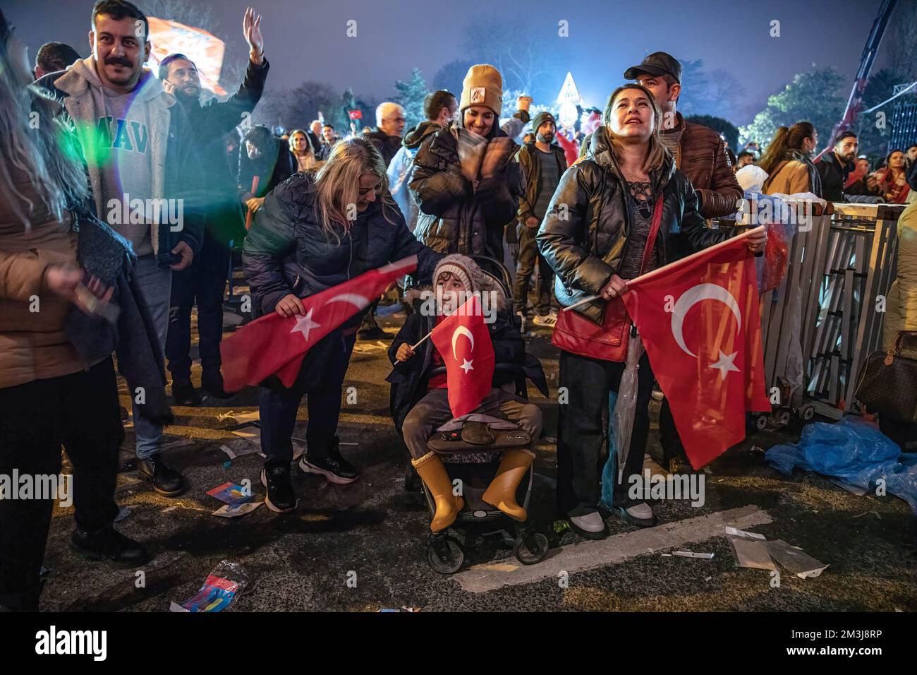 Istanbul, Turkey. 15th Dec, 2022. Supporters of Istanbul Metropolitan ...
