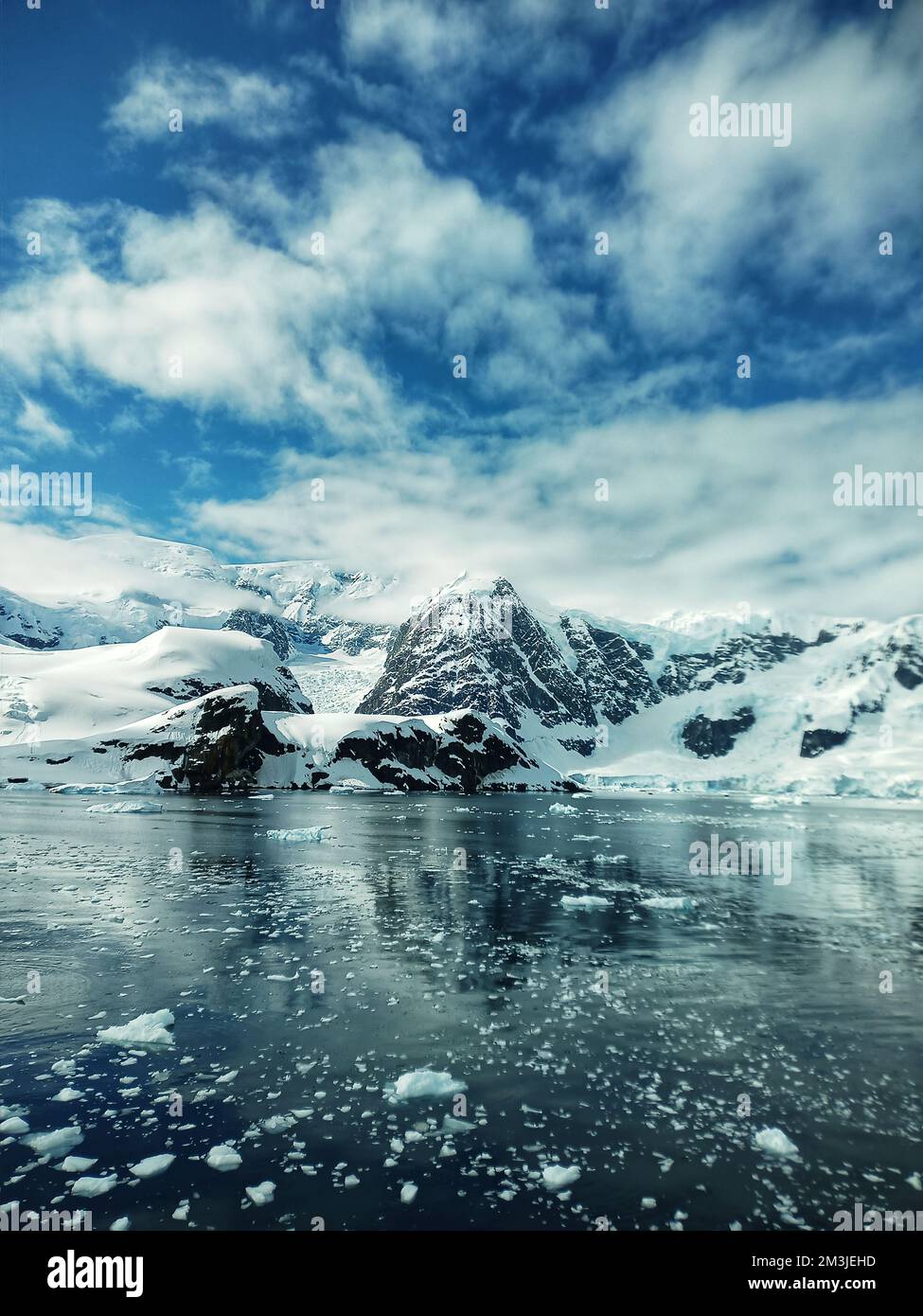antarctica,antartica,antarctica landscape,nature,ice filled mountains ...