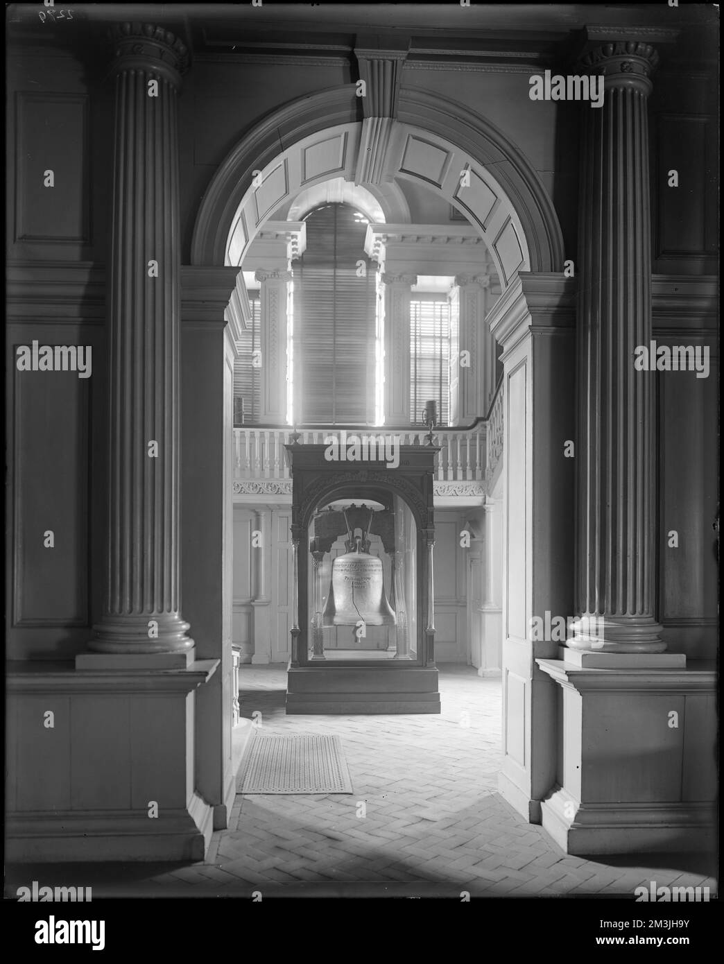 Objects, Liberty Bell, first floor of Independence Hall, Philadelphia ...