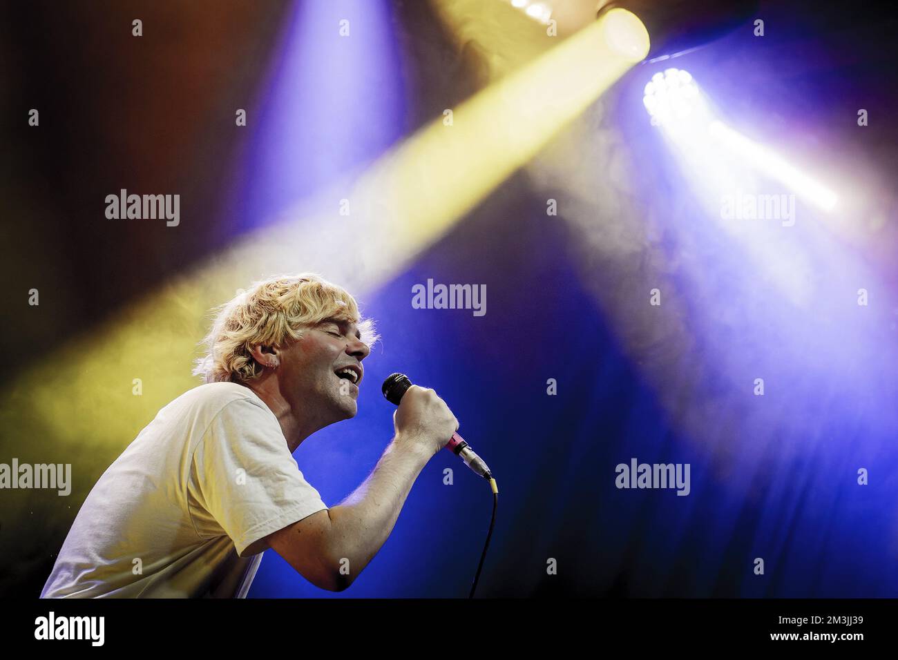 LONDON, ENGLAND: Tim Burgess, singer of the band The Charlatans ...
