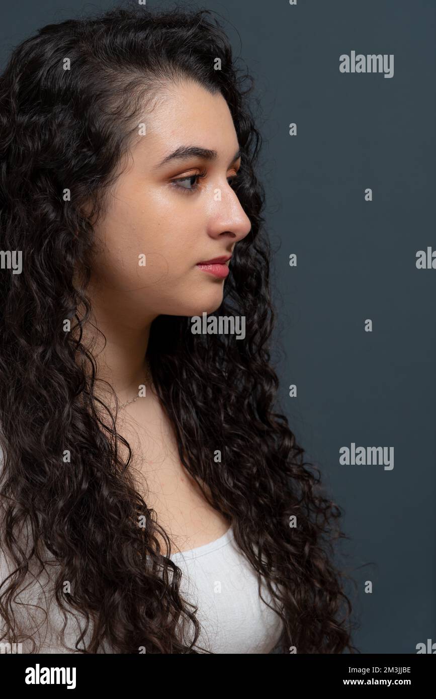 Side profile female fashion model hi-res stock photography and images ...