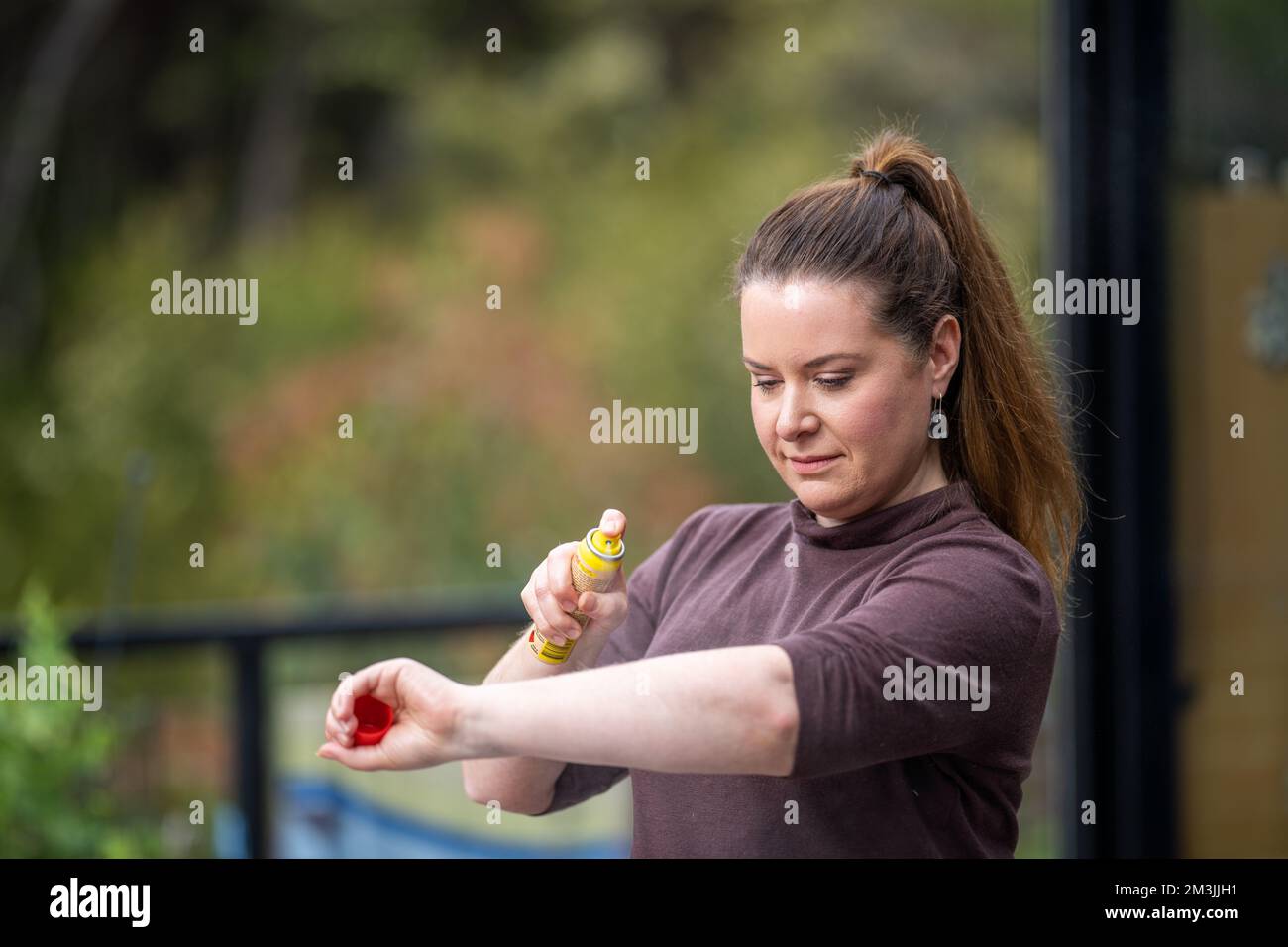 Bug spray hi-res stock photography and images - Alamy