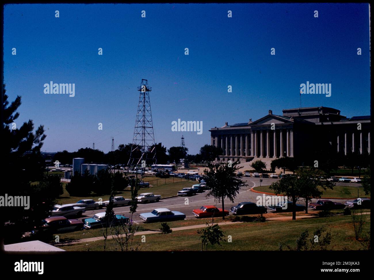 Oklahoma State Capitol , Capitols, Oil well drilling rigs, Oklahoma ...
