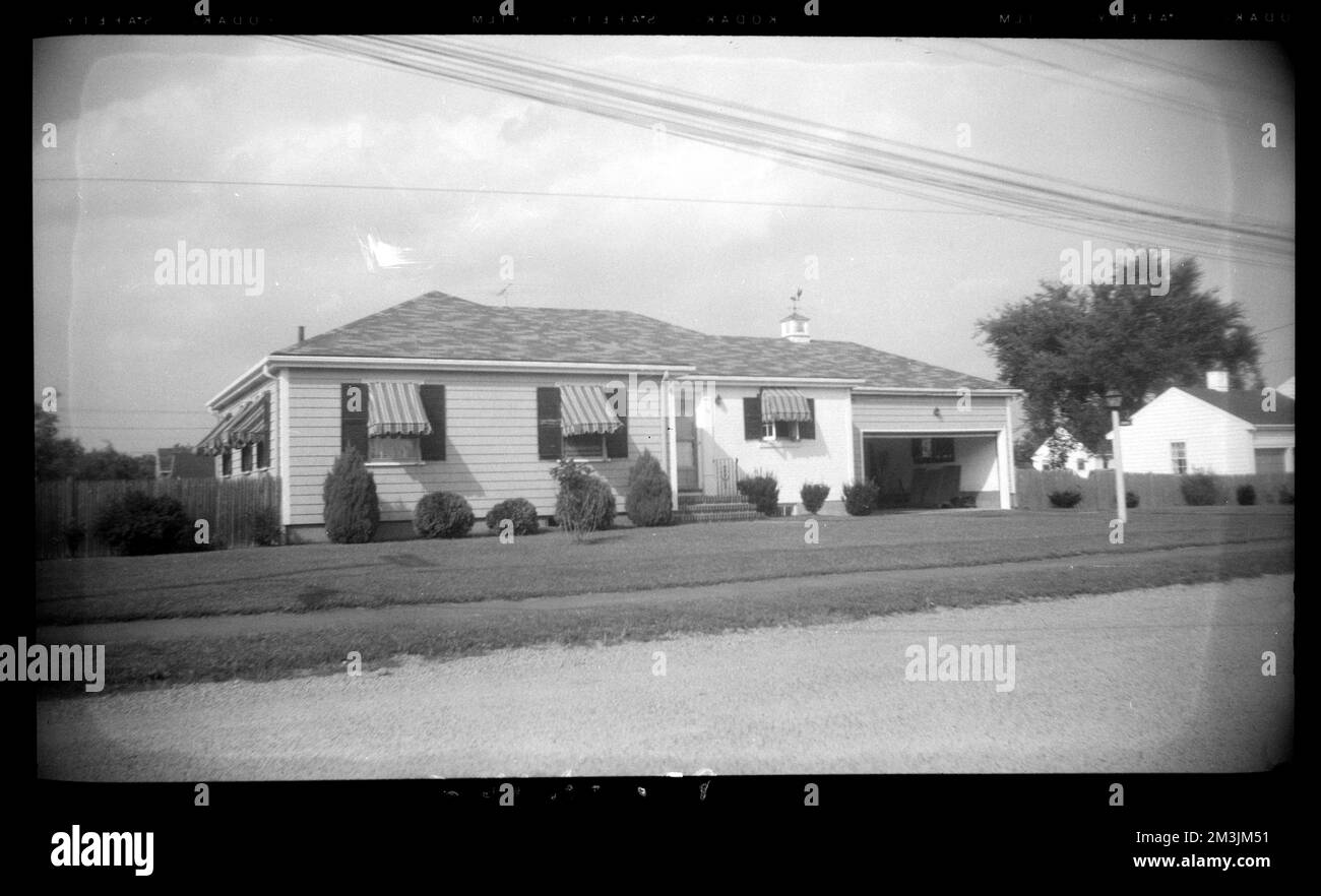 Old Farm Rd #59 , Houses. Needham Building Collection Stock Photo - Alamy
