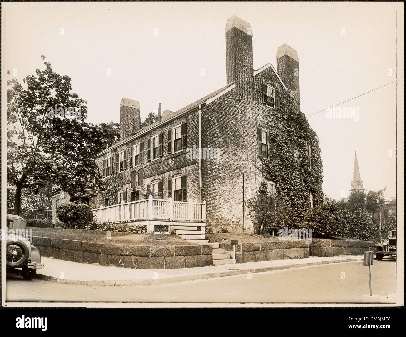 Old Garrison House at Bradlee Road and Brooks Lane, Medford Square ...