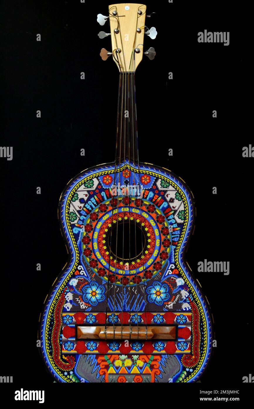 Indigenous guitar hi-res stock photography and images - Alamy