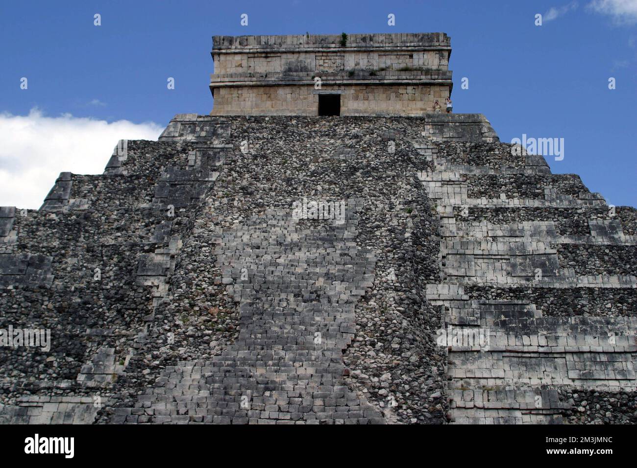 General View of the Chichen Itza archaeological area, symbol of ...