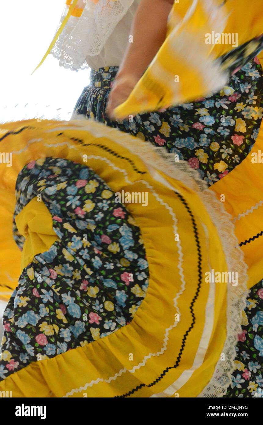 Folklorico Dancers in Mazatlan, Mexico Stock Photo - Alamy