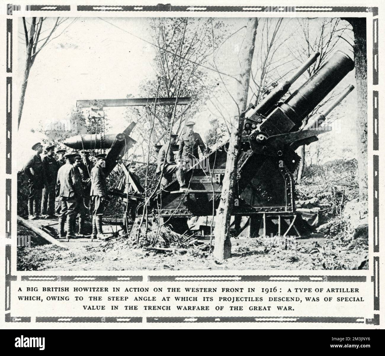 British Howitzer in action on Western Front 1916 Stock Photo - Alamy
