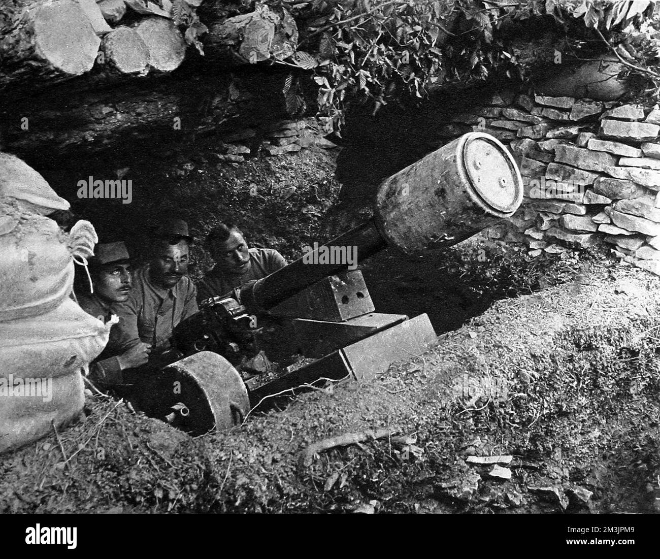 Mountain regiment artillery gun hi-res stock photography and images - Alamy