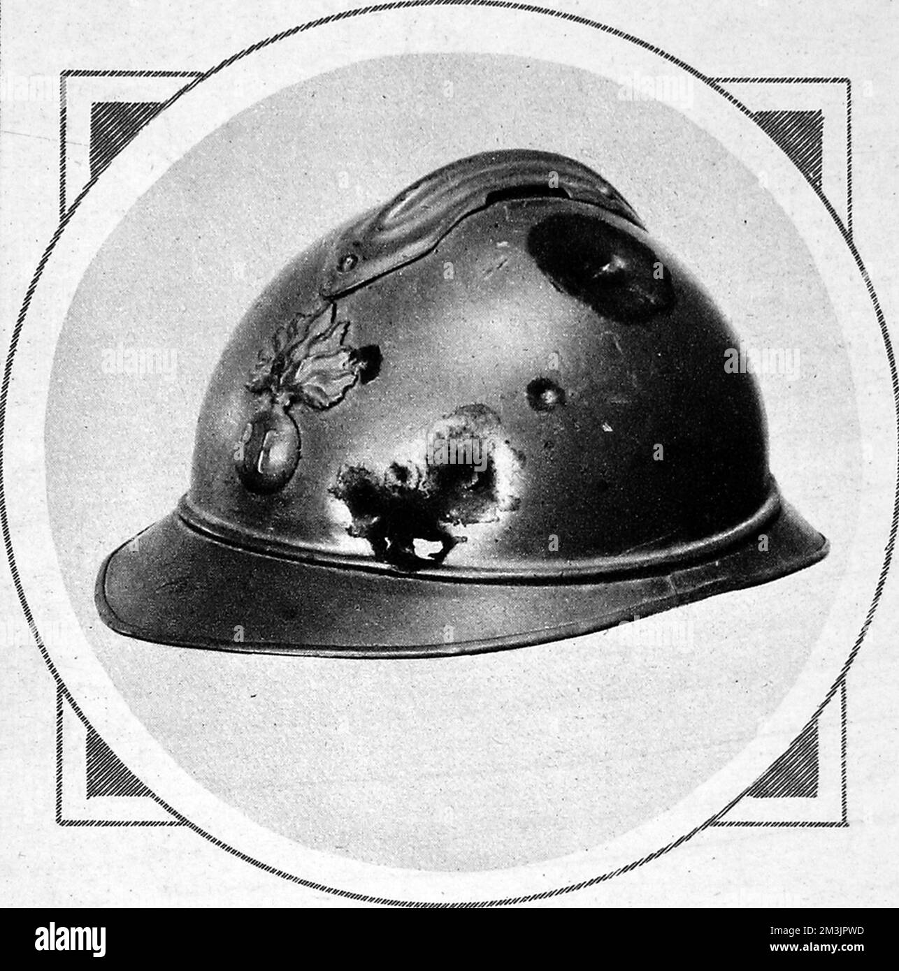 Steel helmet army hi-res stock photography and images - Alamy