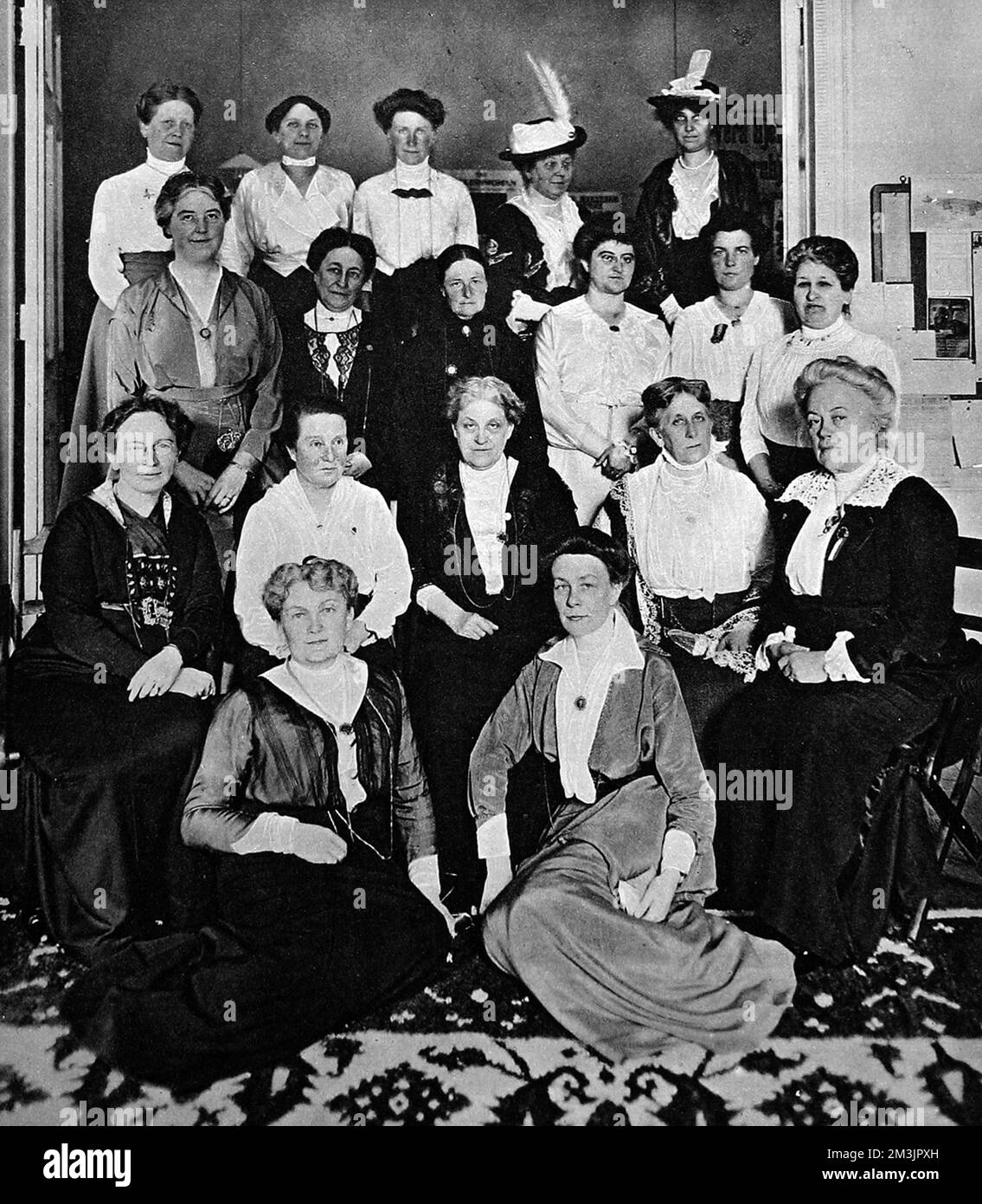 Suffragettes britain hi-res stock photography and images - Alamy