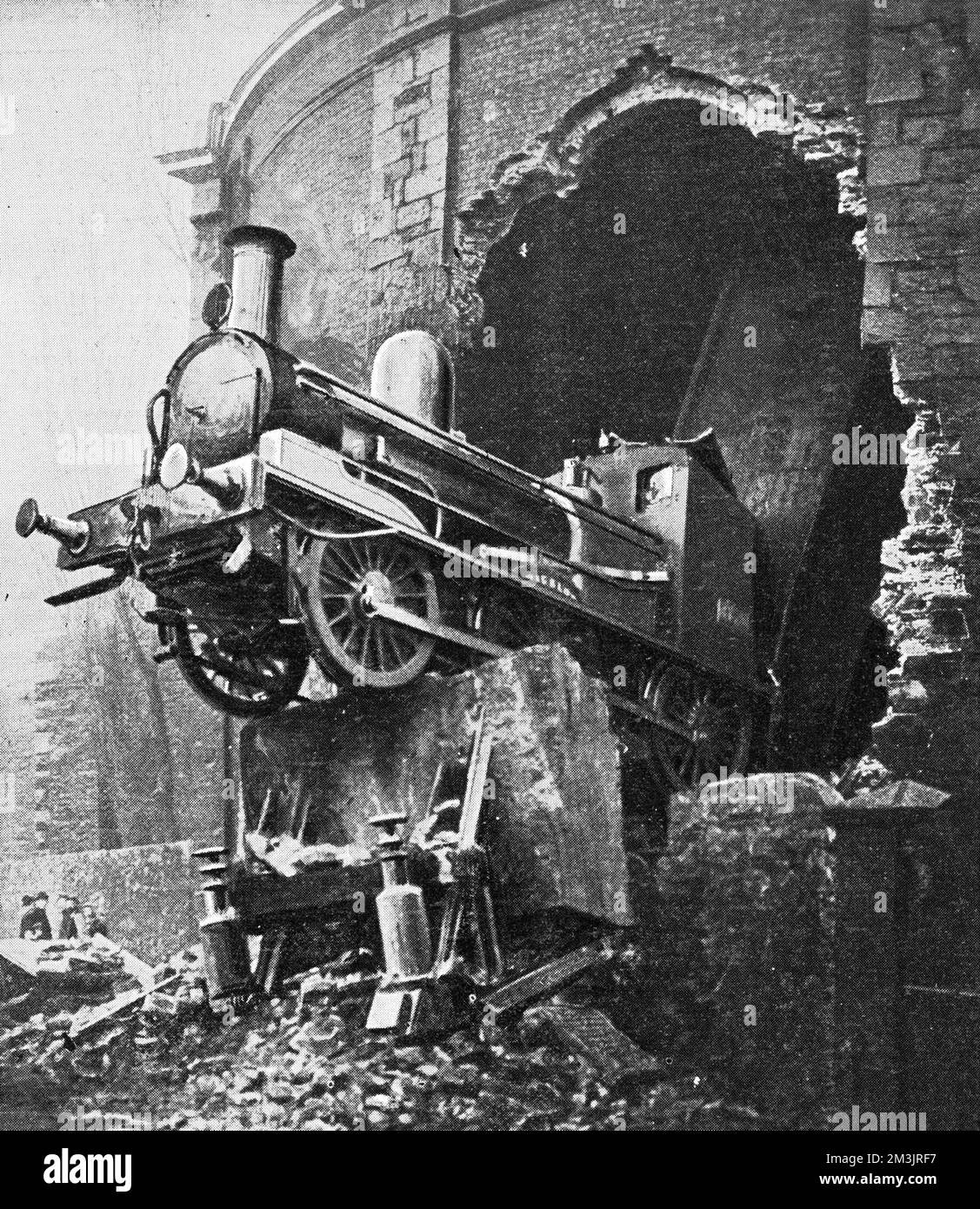 Crash train hi-res stock photography and images - Alamy