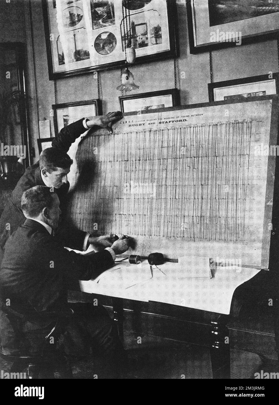 Distance between railway stations hi-res stock photography and images ...