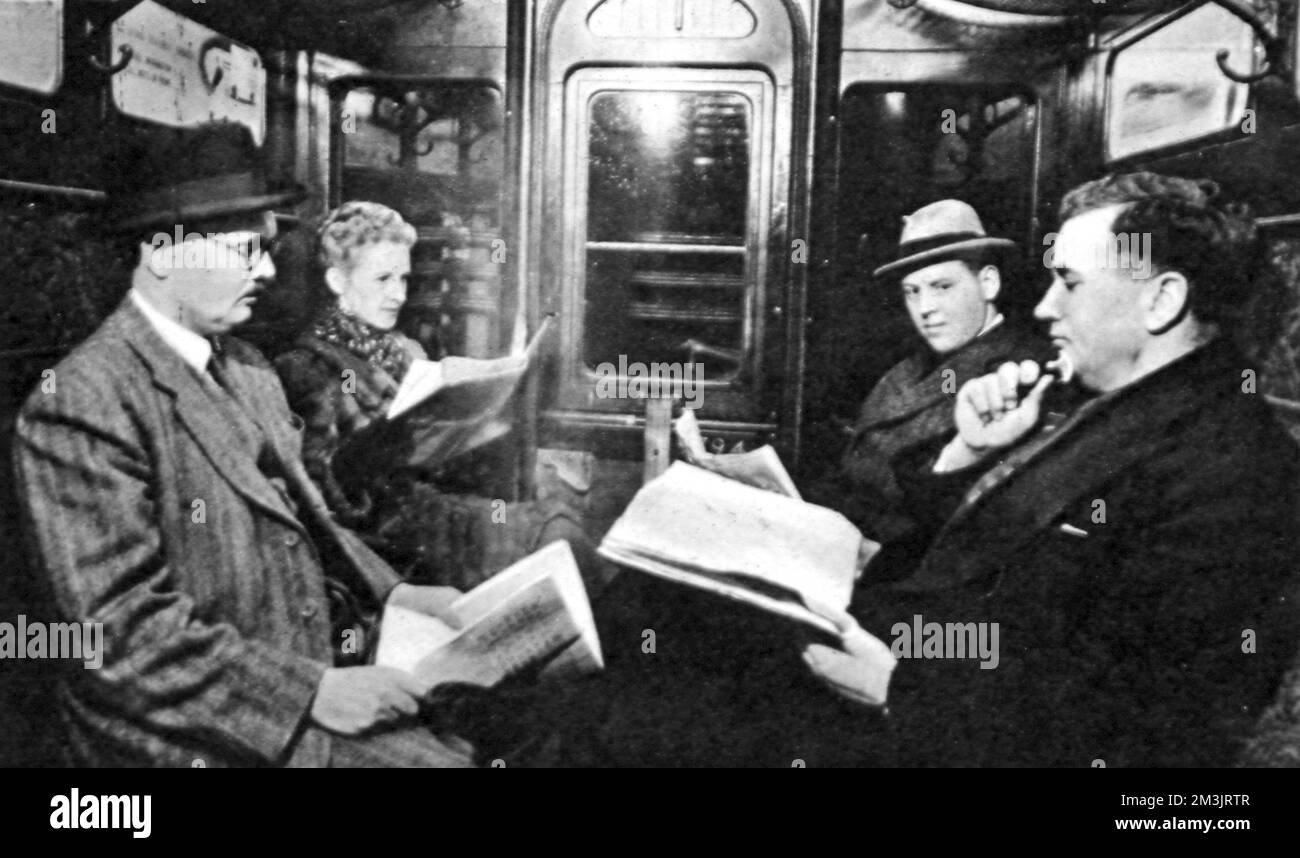 Amusing photograph of a man shaving in a train carriage captioned 'How ...