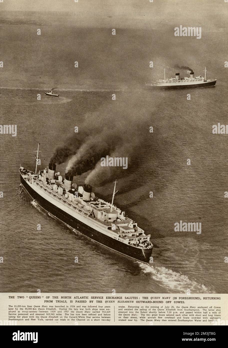 R.M.S. 'Queen Mary' and R.M.S. 'Queen Elizabeth', off Cowes Stock Photo ...