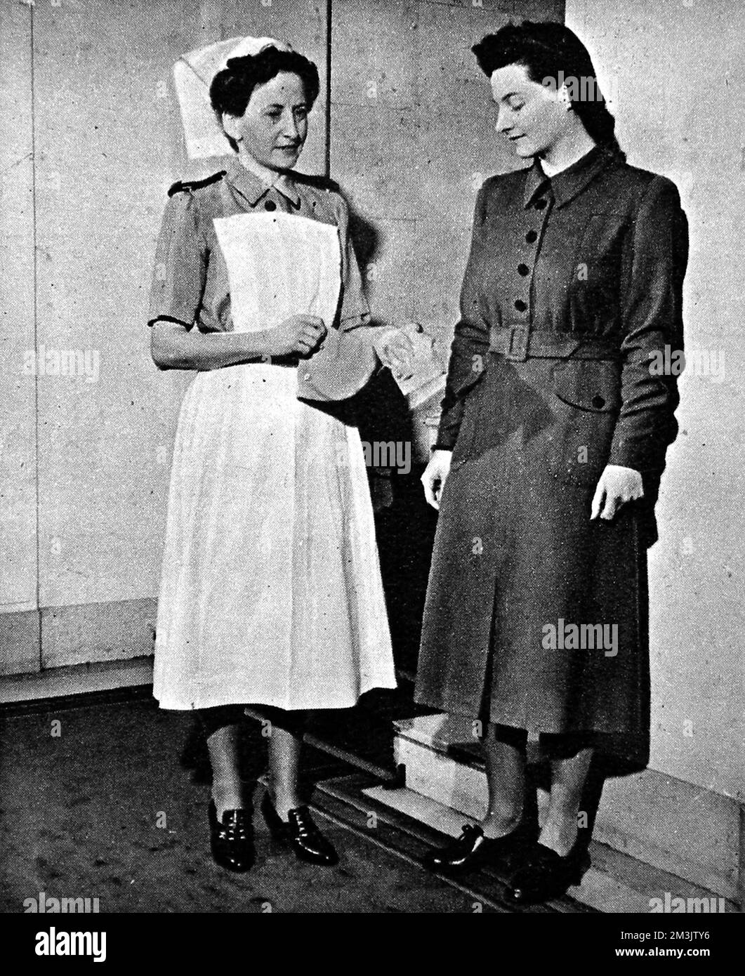 Washing uniforms Black and White Stock Photos & Images - Alamy