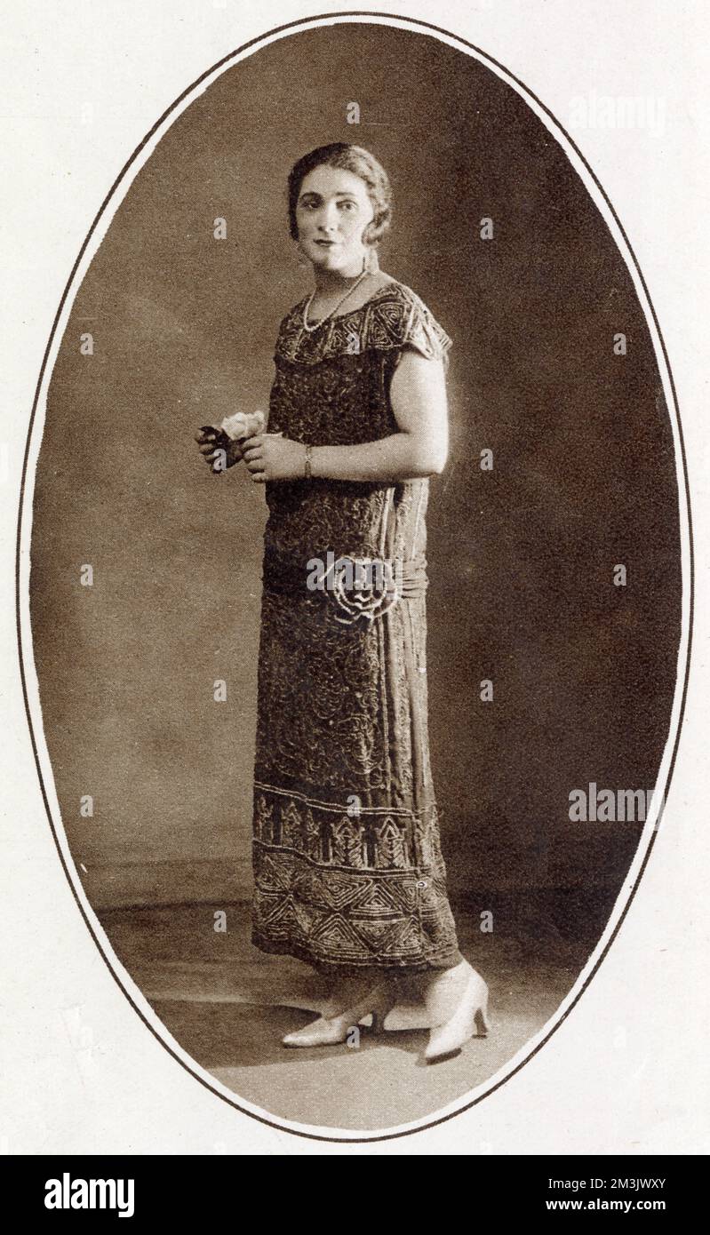 Fashion for September 1923 Stock Photo - Alamy