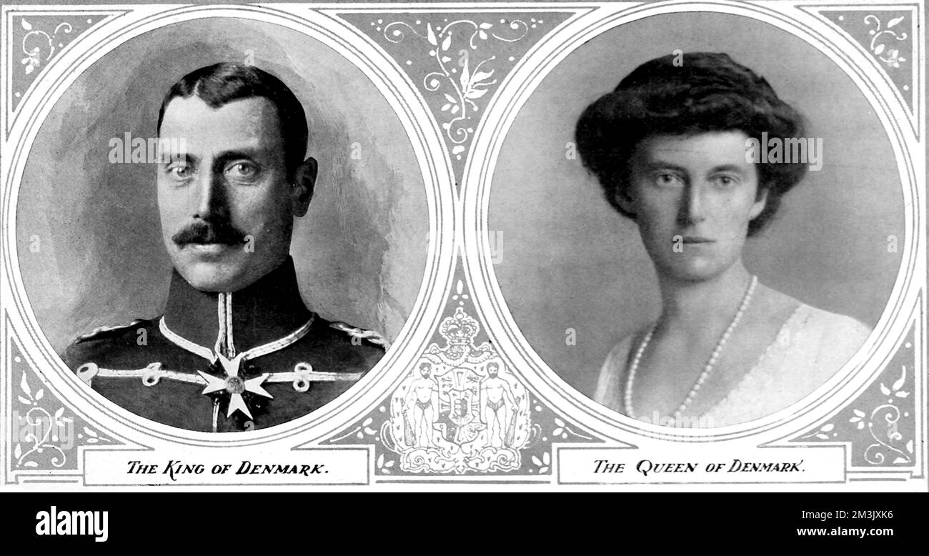 Christian queen Black and White Stock Photos & Images - Alamy