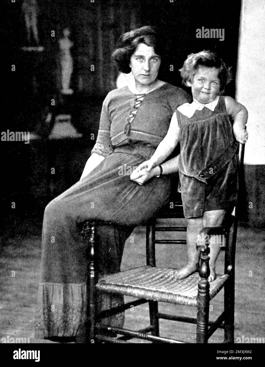 Kathleen Bruce and Peter Markham Scott, 1913 Stock Photo - Alamy