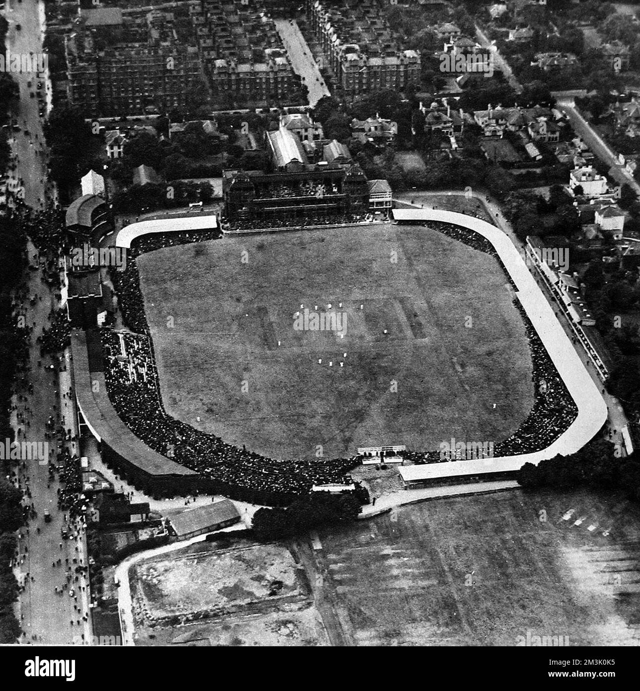 Lord's cricket ground aerial hi-res stock photography and images - Alamy