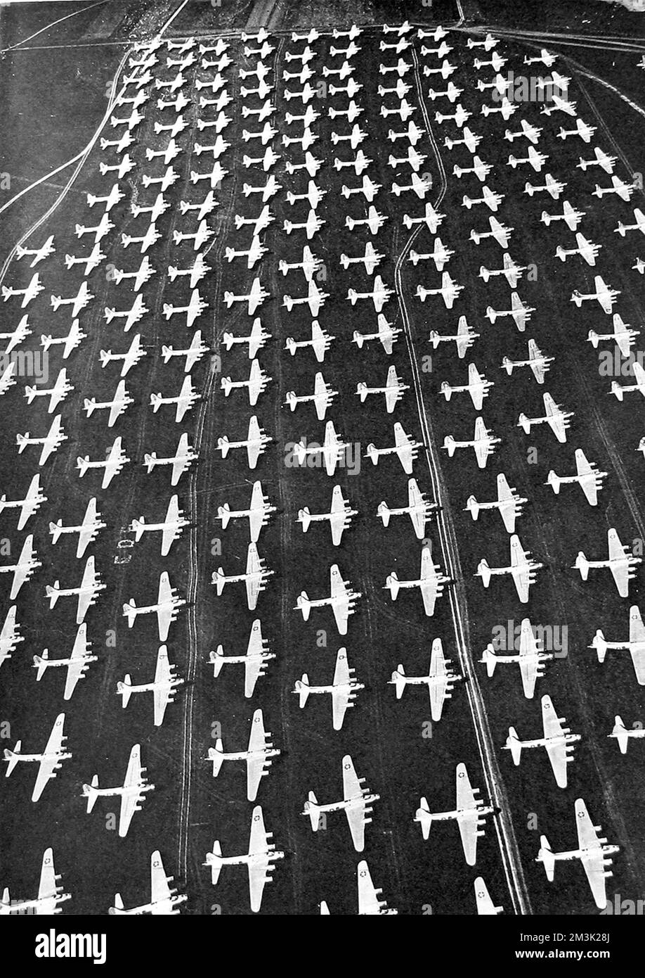 Flying Fortresses at an airfield near Munich, August 1945 Stock Photo ...