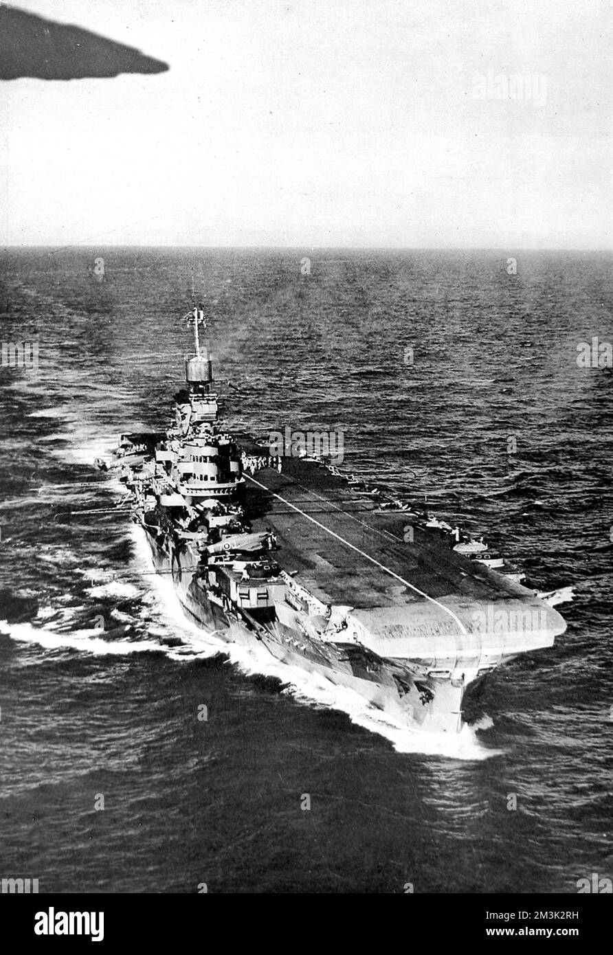 HMS 'Indomitable' at sea, Second World War, 1945 Stock Photo - Alamy