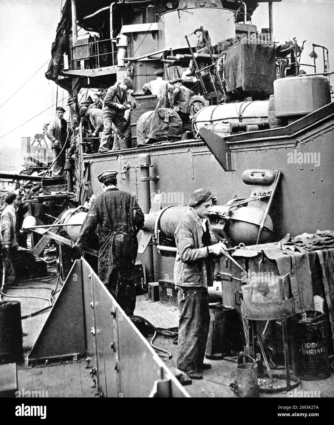 Hms coventry hi-res stock photography and images - Alamy