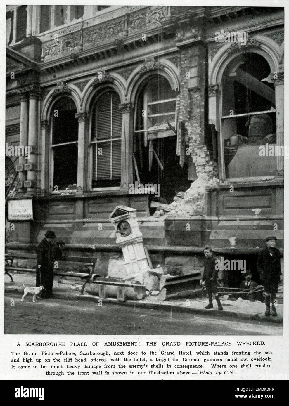 Shell wrecked building hi-res stock photography and images - Alamy