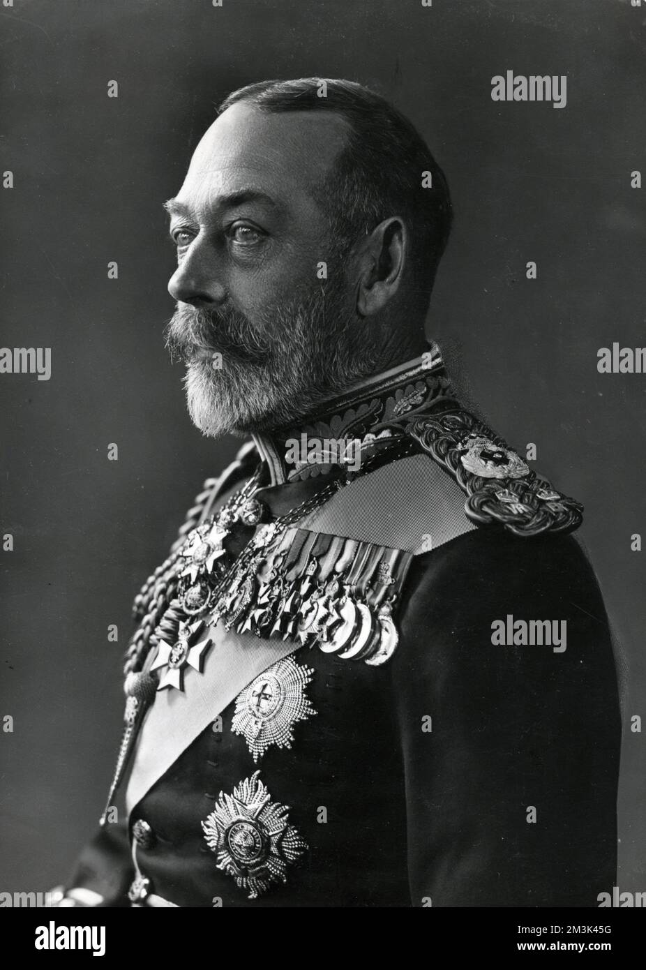 King george v family hi-res stock photography and images - Alamy