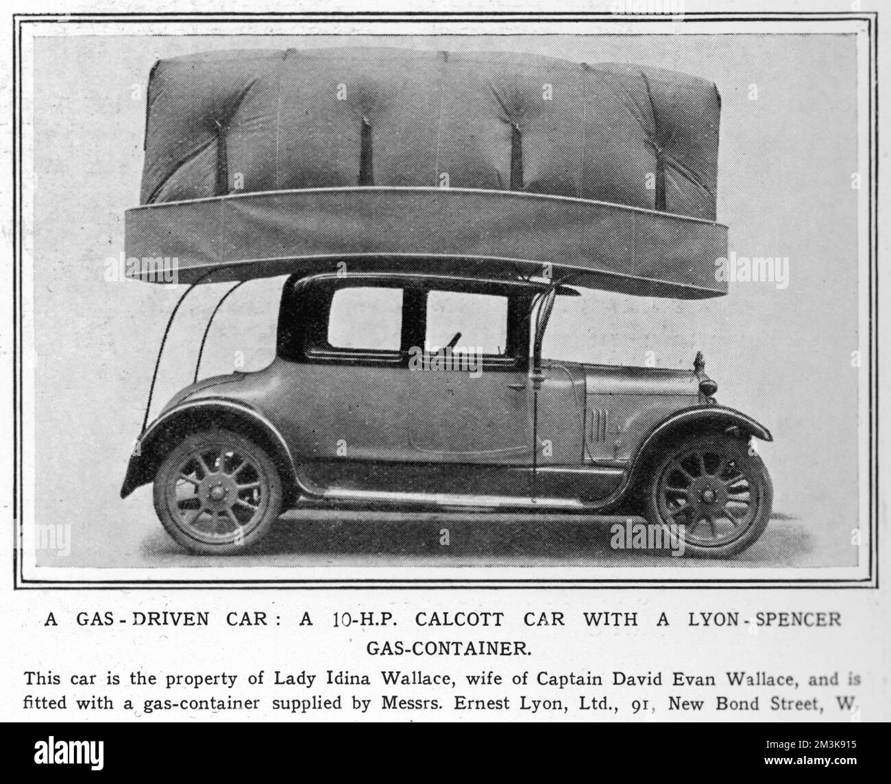 Unsafe car Black and White Stock Photos & Images - Alamy