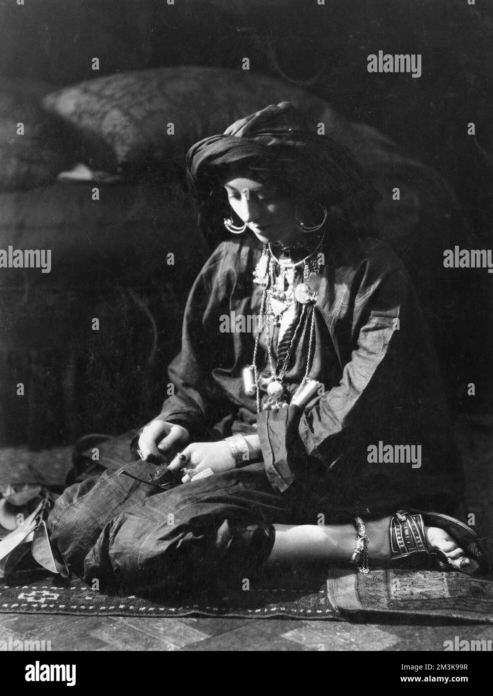 Forbes magazines hi-res stock photography and images - Alamy