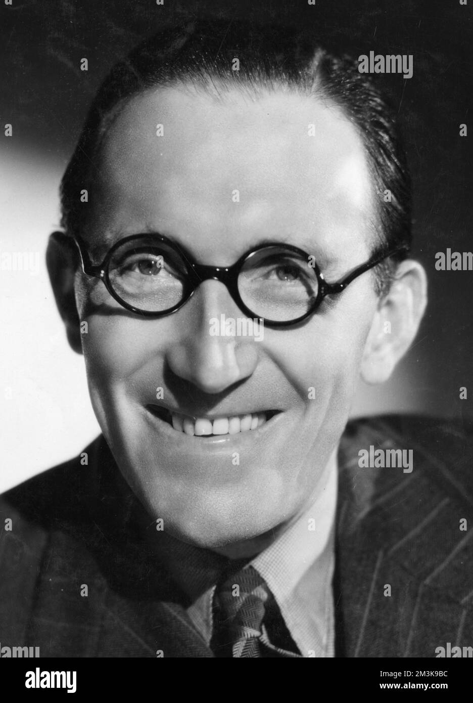 Arthur askey hi-res stock photography and images - Alamy