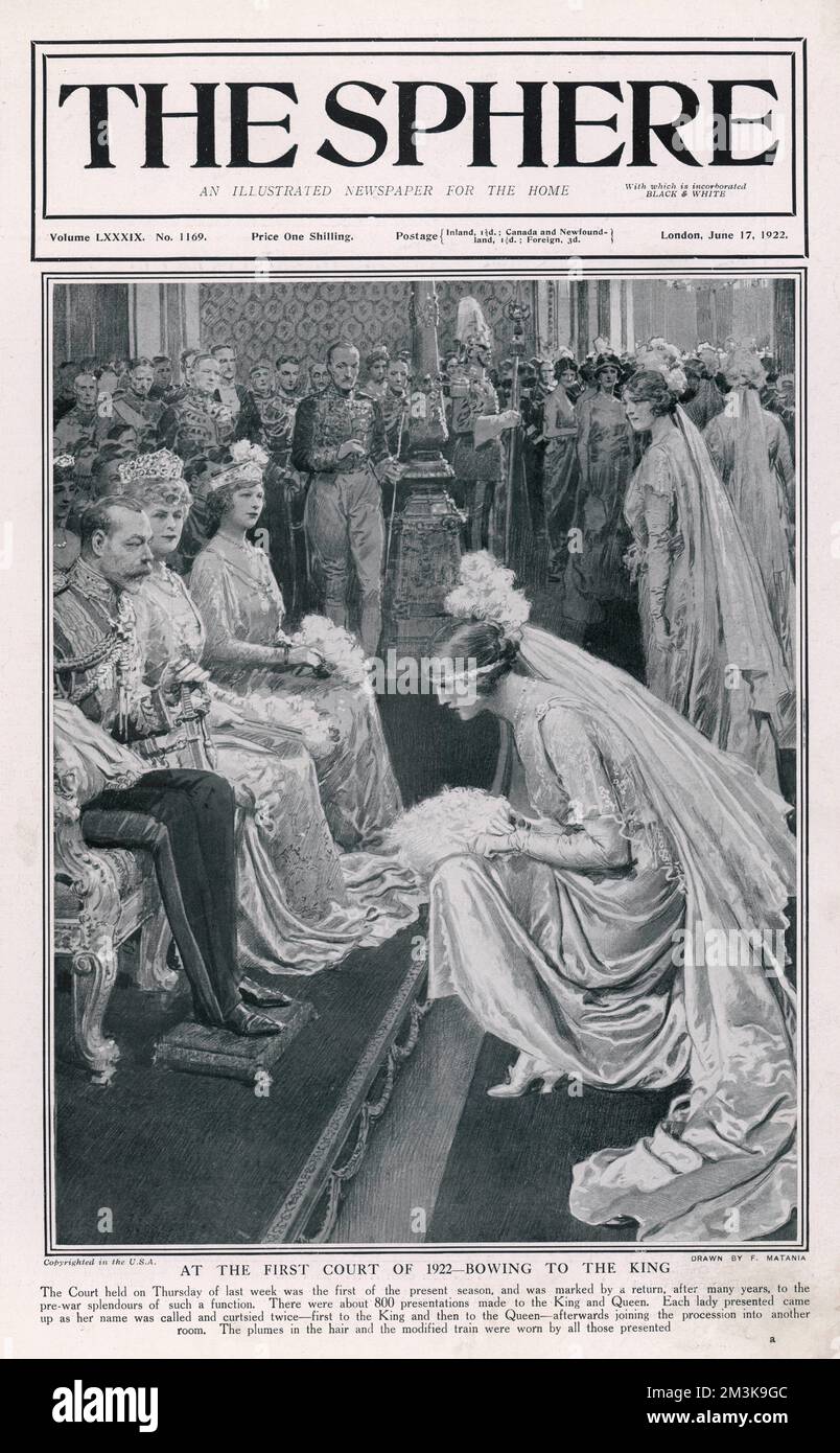 Court curtsey hi-res stock photography and images - Alamy