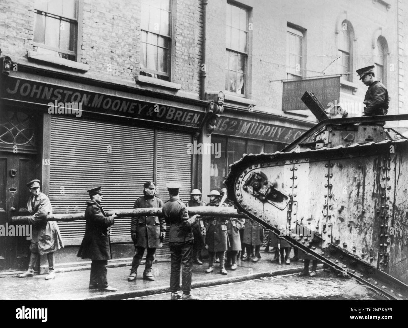 Historical tank hi-res stock photography and images - Alamy